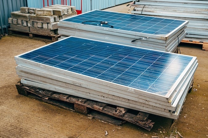 3 Types of Photovoltaic Systems - Technical Articles