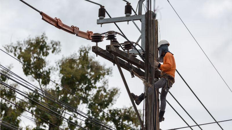 Old Becomes New: Retrofitting Legacy Equipment for Smart Grid - Tech ...