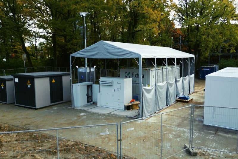 Genius Battery Anticipates Energy Demand - Tech Insights