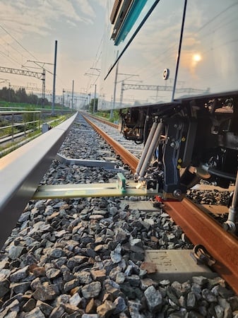 Improving Current Collection With Digital Current Collector Devices ...