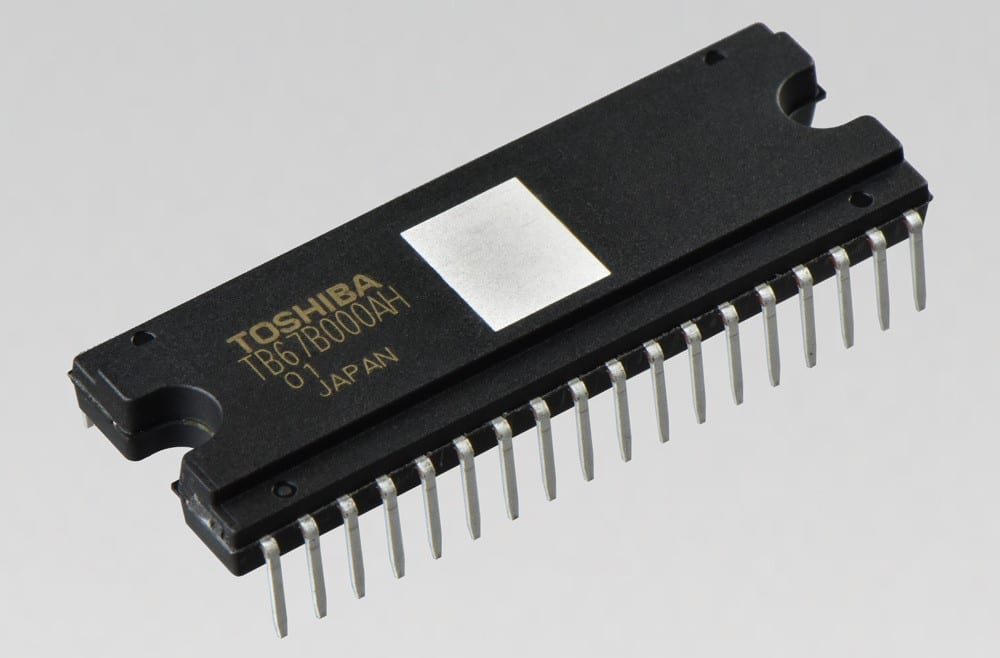 600V Sine-Wave PWM Driver IC for Three-Phase Brushless Motors - New ...