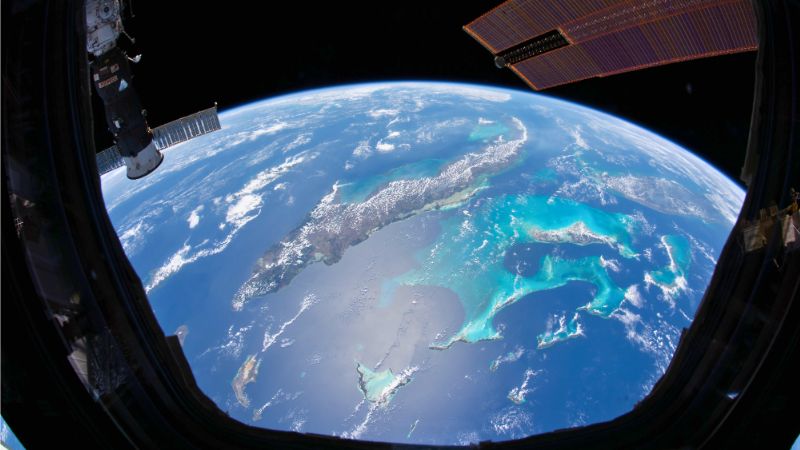 Microsoft, Vishay Engineer Space-Resilient Power Converters - New Products