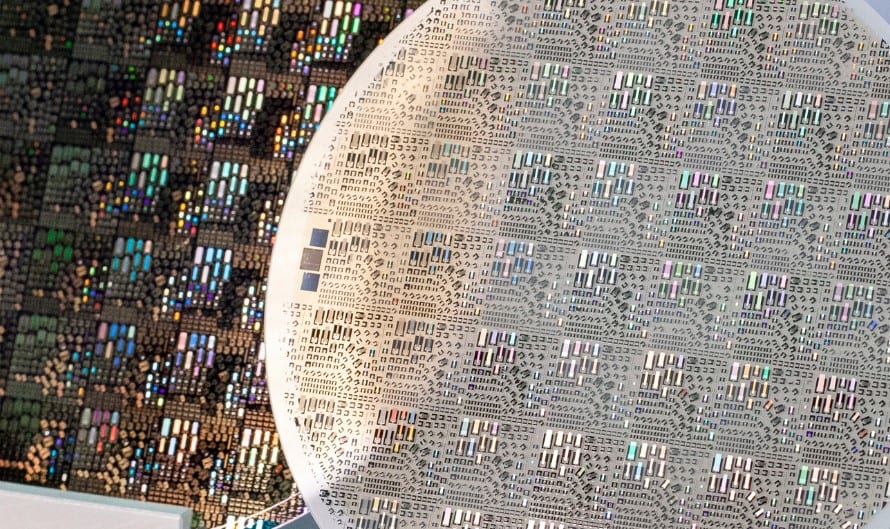 AlScN – Alternative Material for More Efficient Smartphone Hardware - News