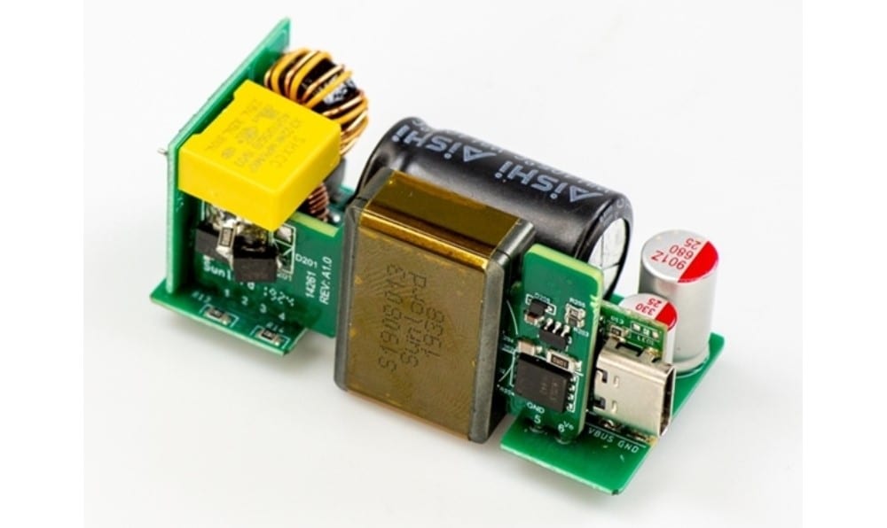 45W USB-PD SMPS Reference Design Delivers 21.5W/in3 - News