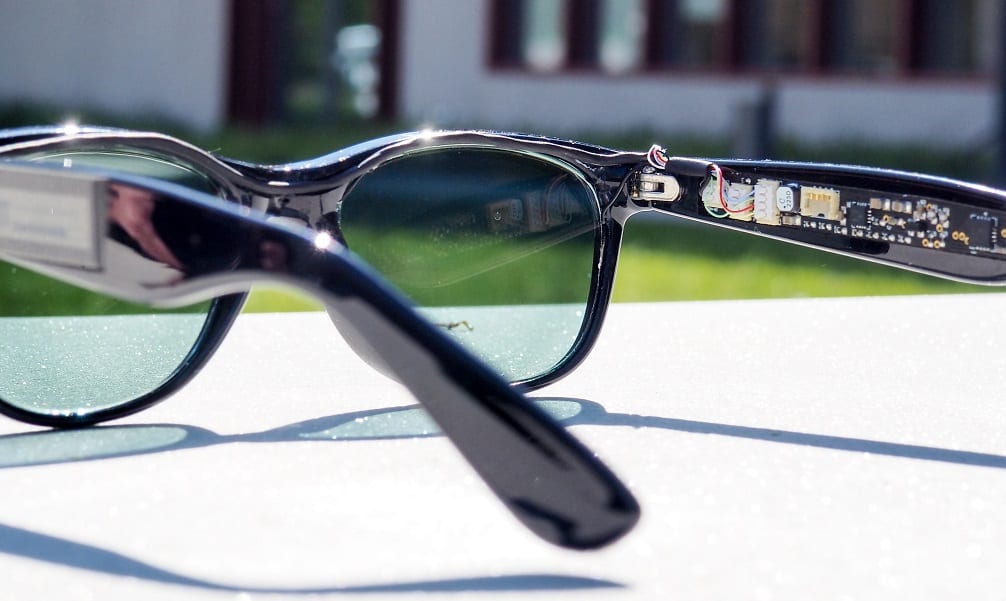 Sunglasses Generate Solar Power - News