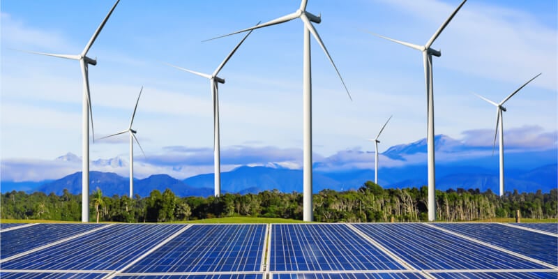 Decentralization and the Energy Transition - Tech Insights