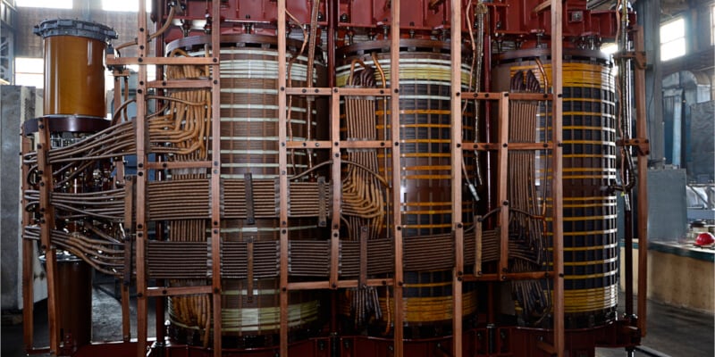 Winding Connections and Applications of Buck-Boost Transformers ...